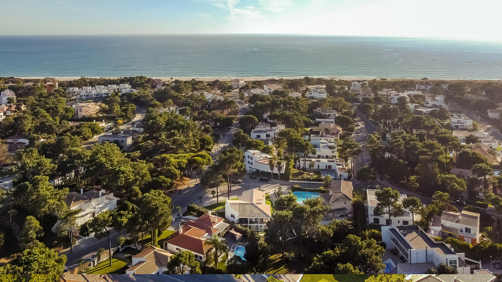 Moradia em Soltróia | Par Interior Design Studio