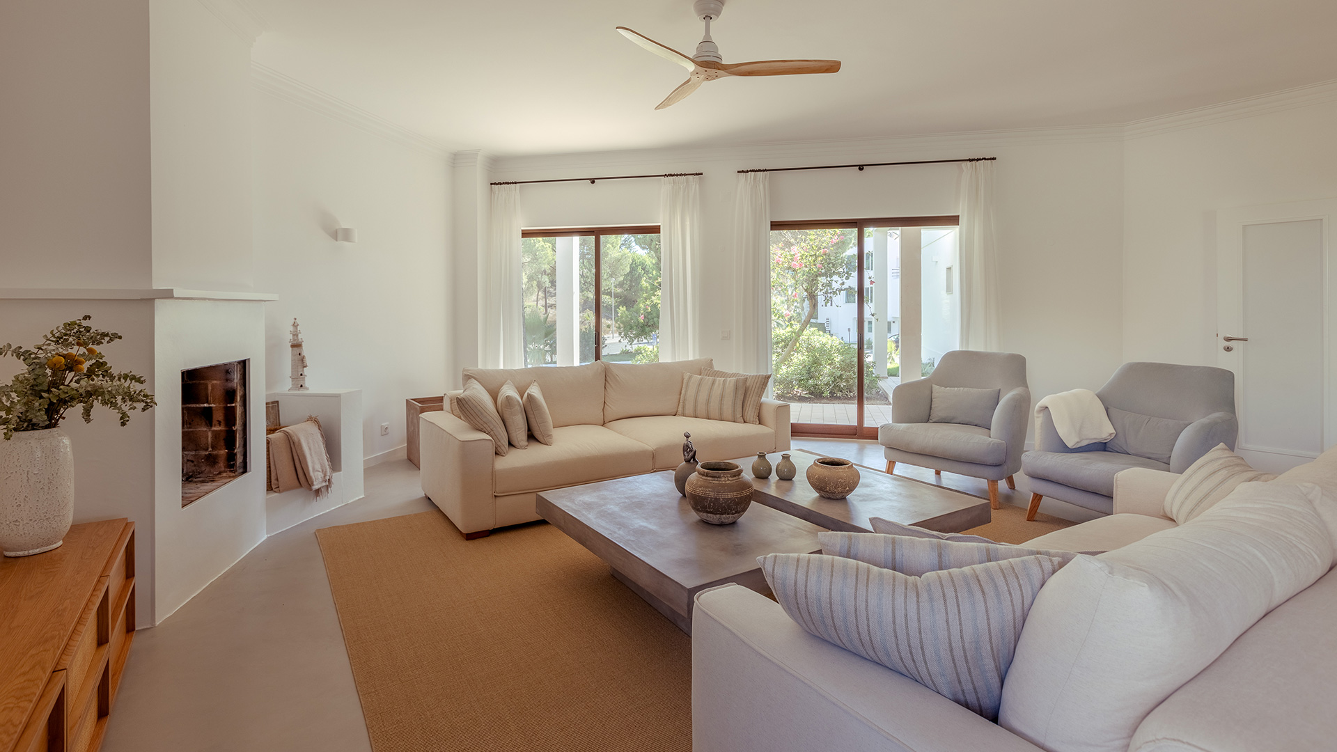 Moradia em Soltróia | Par Interior Design Studio