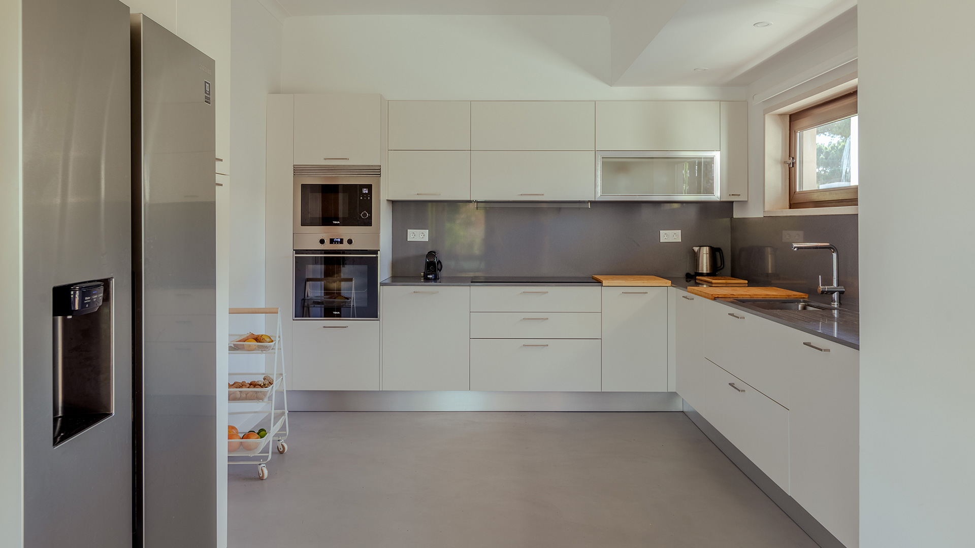 Moradia em Soltróia | Par Interior Design Studio